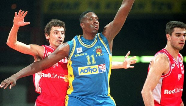 ΛΟΤΕΡΝΤΕΙΛ ΠΡΙΣΤ (LAUDERDALE PRIEST) | Basketbook